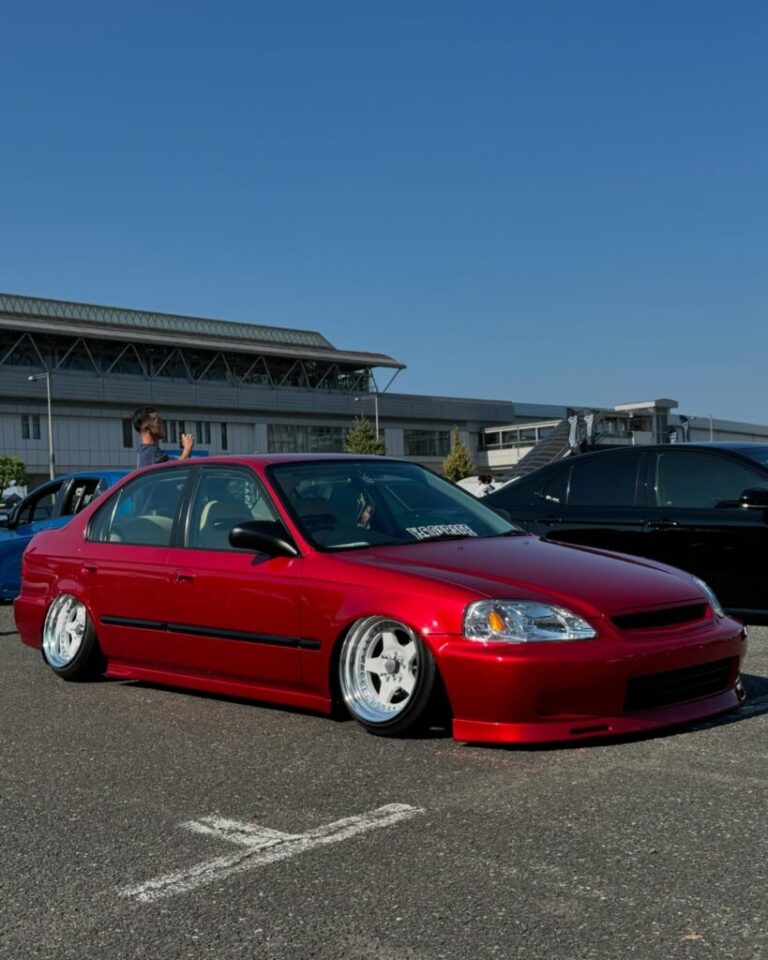 弘前市で車のカスタムなら Y-SGARAGE（ワイエスガレージ） | 南津軽郡 藤崎町 板金塗装